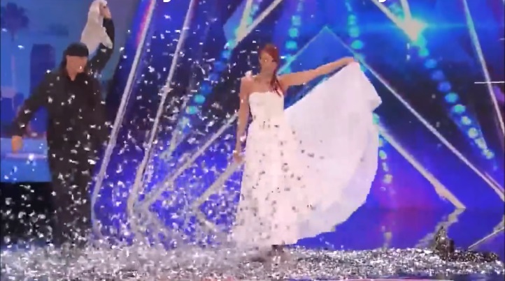 Parada modei așa cum nu ai mai văzut-o niciodată. Magie și Artă la ...