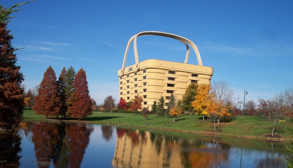 Basket Building, un edificiu emblematic din Ohio, SUA, a ajuns la ...