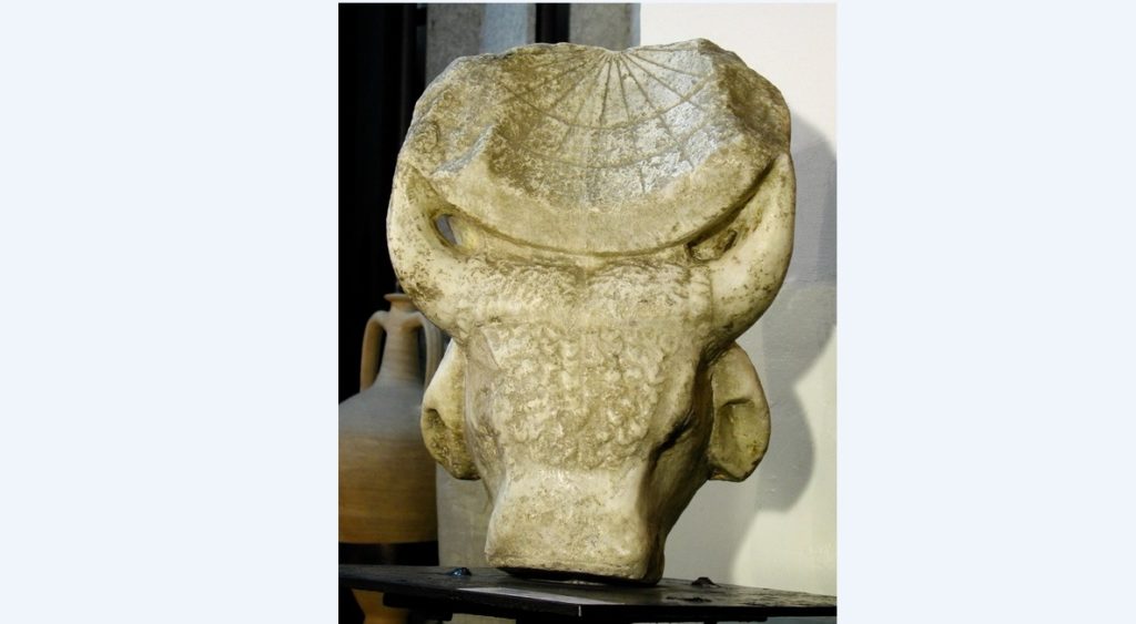 „Ceasul” solar vechi de 2000 de ani descoperit la Cumpăna (jud ...