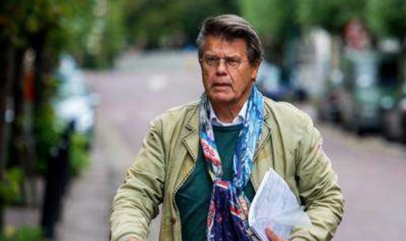 Absolut insolit: Un olandez solicită în instanţă să-i fie micşorată ... Absolut insolit: Un olandez solicită în instanţă să-i fie micşorată ...